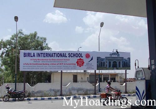 Bangalore Petrol Pump Hoardings Advertising Agency Bangalore, Karnataka